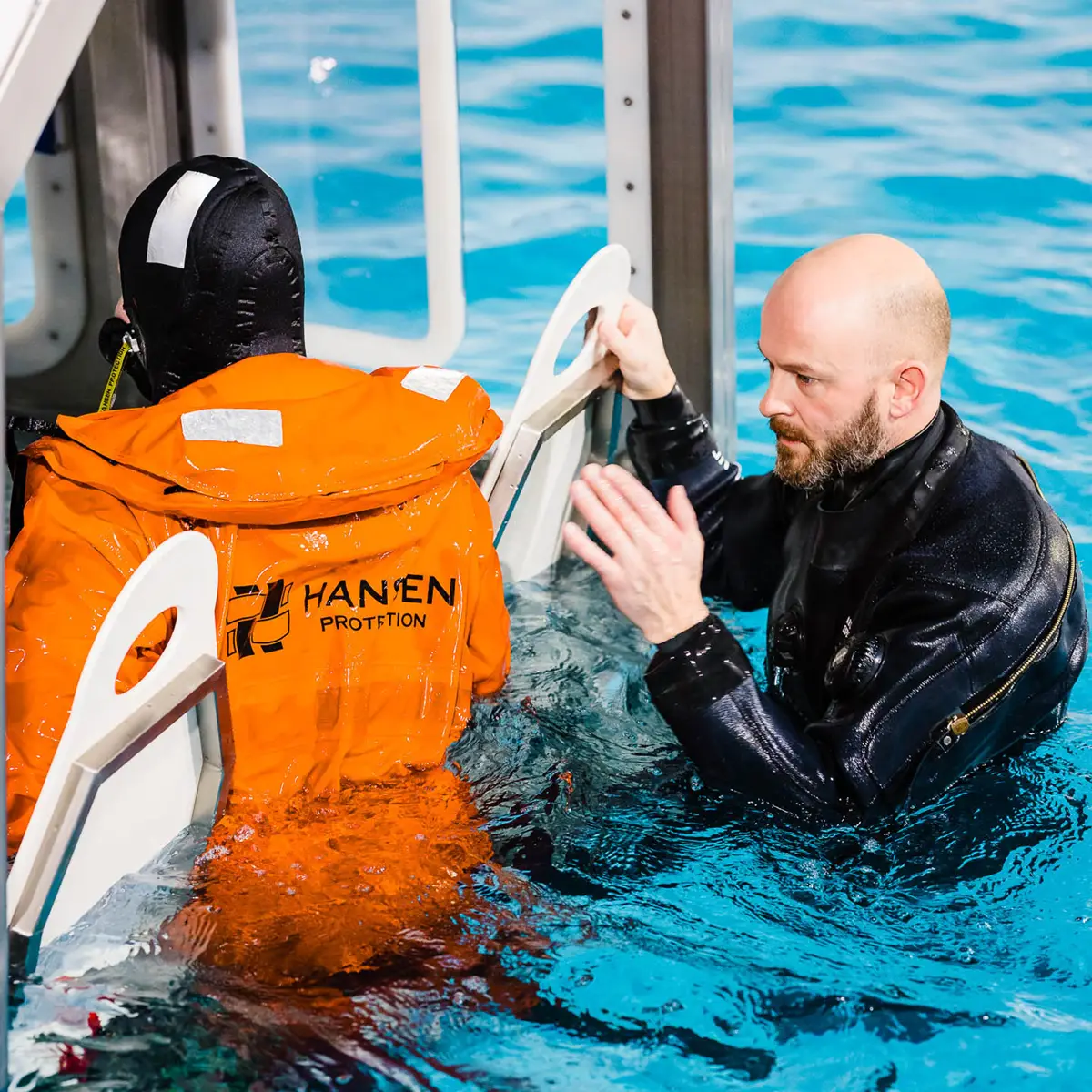 Tips for Helicopter Underwater Escape Training (HUET) - ResQ - Maersk ...